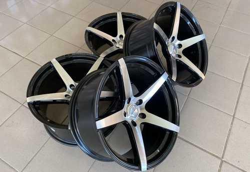 Литые диски R18 Новые Vossen VPS-303