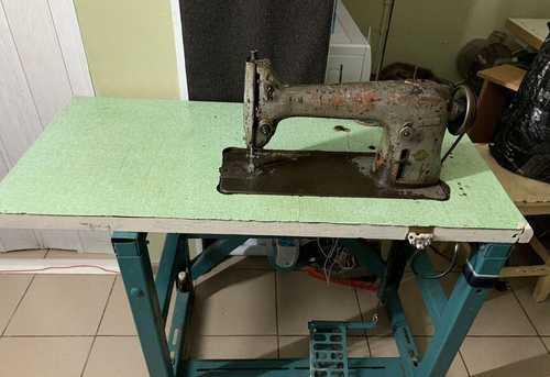 Швейная машина производственная