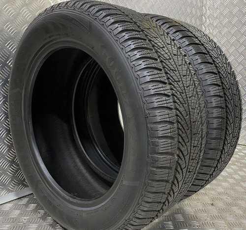 Goodyear UltraGrip 8 Performance 225/55 R17 101V