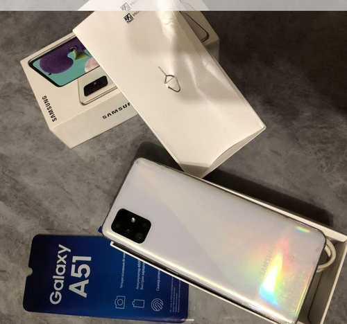 Samsung Galaxy A51, 4/64 ГБ