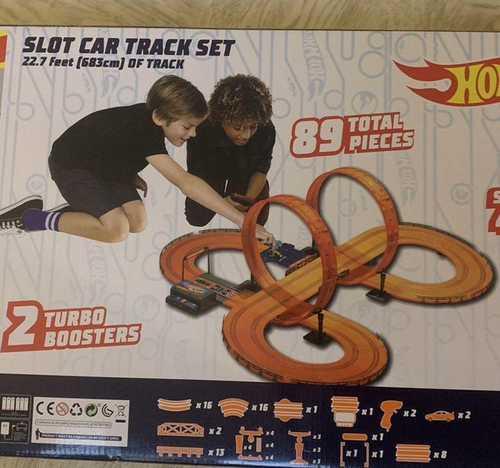 Трек Hot Wheels 83111 683 см