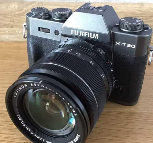 Fujifilm X-T30   18-55mm f2.8-4 OiS (пробег 3тыс)