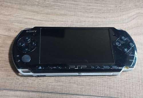 Sony PSP 3008 прошита + 16 игр + новый аккумулятор