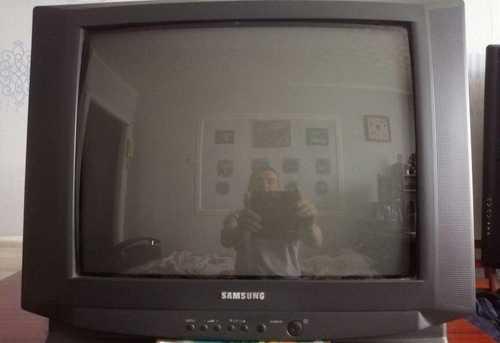 Телевизор Samsung cs2118r