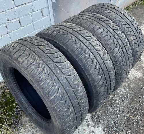 Bridgestone Ice Cruiser 7000 255/65 R17 110T