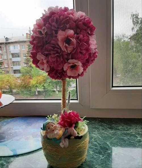 Декоративный искусственный цветок