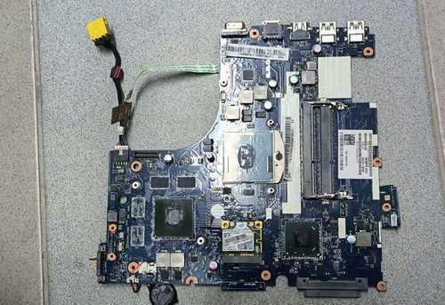 15.6" Lenovo IdeaPad G500s, 500 ГБ, Pentium 2020M, RAM 4 ГБ, Intel HD Graphics