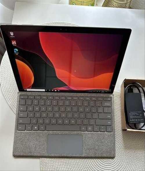 Microsoft Surface Pro 4 i7/16/256 + Type Cover