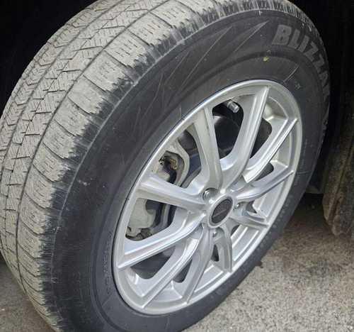 Bridgestone Blizzak VRX 205/60 R16 90W