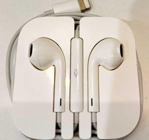 Наушники apple earpods lightning