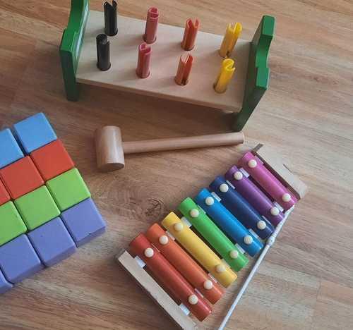 Развивающие игрушки