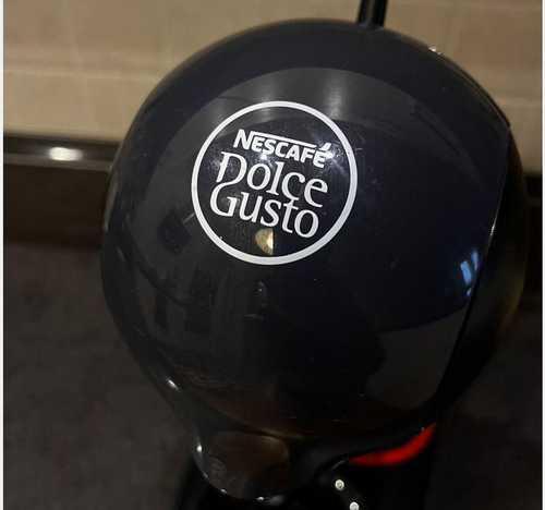 Капсульная кофемашина dolce gusto