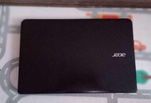 15.6" Acer Aspire E5-521, 1000 ГБ, E2-6110, RAM 4 ГБ, Radeon R2