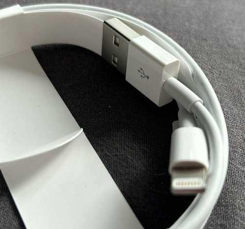 Кабель Apple lightning usb 1м