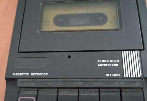 Кассетный магнитофон rekord