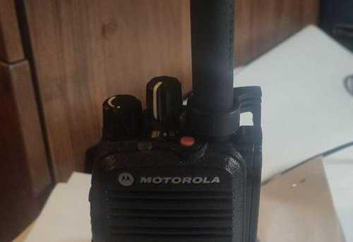 Цифровая радиостанция Motorola DP 3400