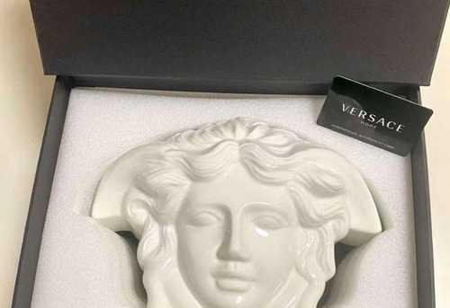 Ваза Versace Medusa Grande белая 21 х 28 см