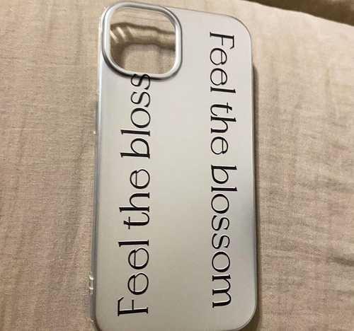 Чехол на iPhone 13