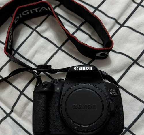 Canon EOS 650D Kit EF-S 18-55mm