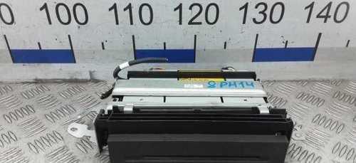 CD-чейнджер mercedes benz R-class W251 (8PH14I801)