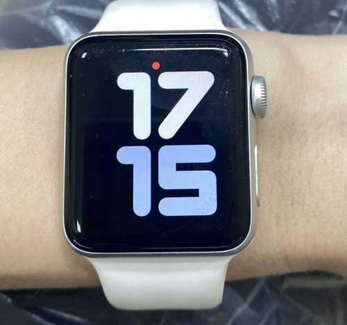Часы apple watch 3 38 mm