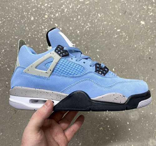 Зимние кроссовки с мехом Nike Air Jordan 4