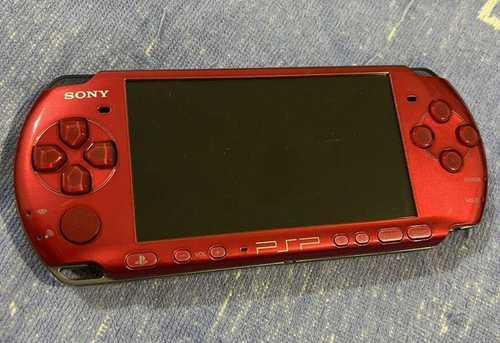 Sony PSP 3008 лимитированная красная + игры