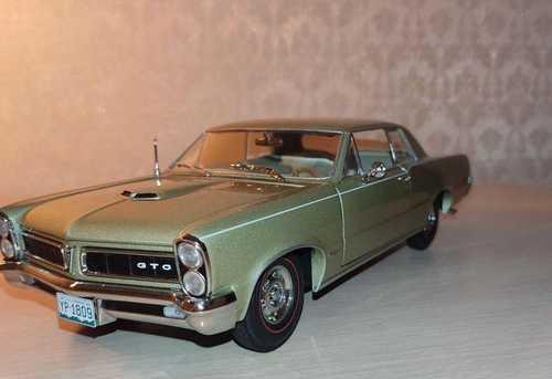 Модель Pontiac GTO 1965 г. 1:18