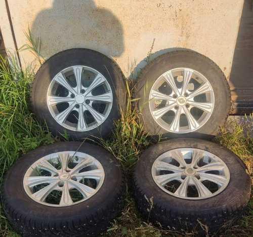 Formula Ice 195/65 R15