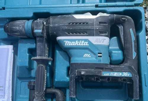 Аккумуляторный перфоратор Makita DHR400 SDS-max