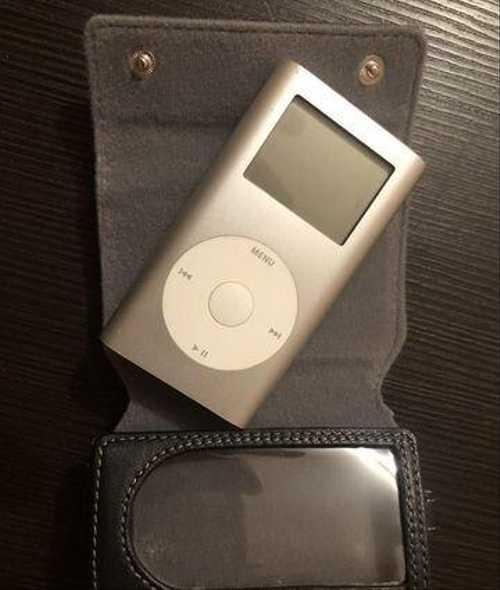 Apple Belkin Leather Pouch for iPod mini