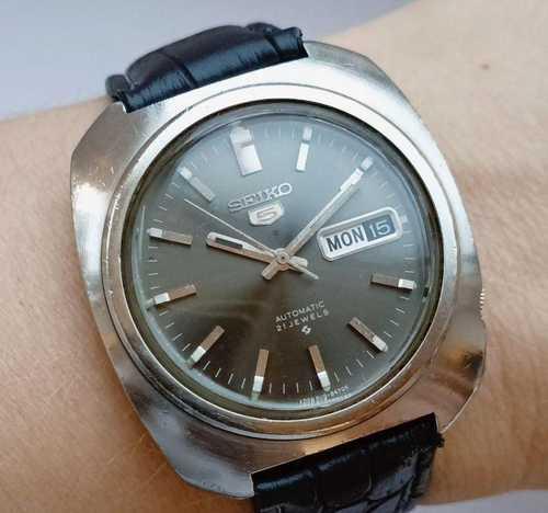 Часы Seiko Япония оригинал 1970 х редкие