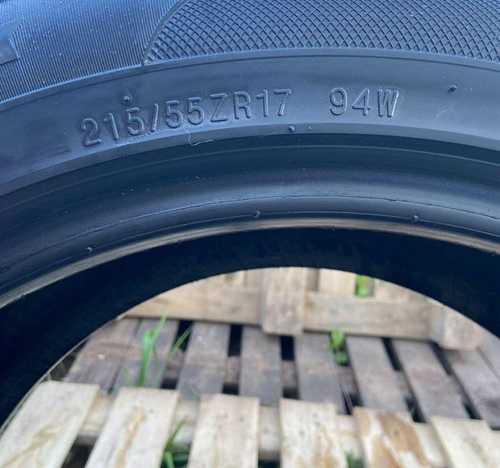 Marshal Matrac MH11 215/55 R17 94W