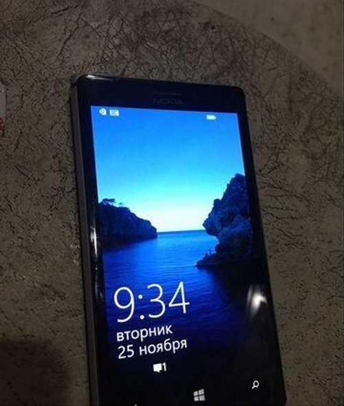 Мобильный телефон Nokia Lumia