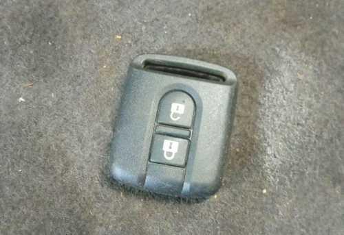 Чип ключ Nissan Primera P12