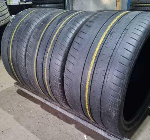 Michelin Pilot Sport Cup 2 325/30 R21