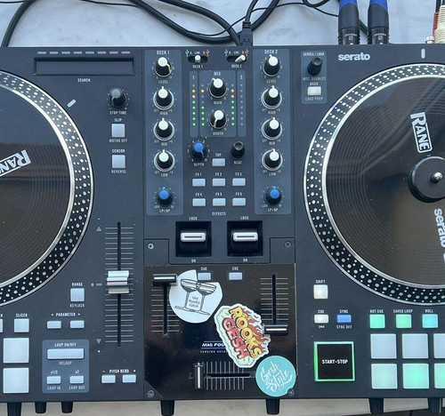 Dj контролер rane one