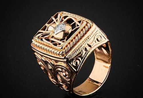 Перстень из комбинированного золотас агатом и фиан