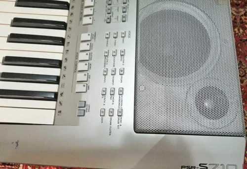 Синтезатор Yamaha PSR s710