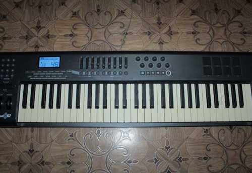 Миди-клавиатура M-Audio Axiom 61