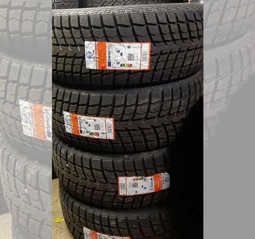 Leao Winter Defender Ice I-15 265/40 R22 106S