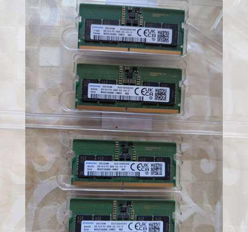 8Gb Samsung M425R1GB4BB0-cwmod DDR5 5600 sodimm