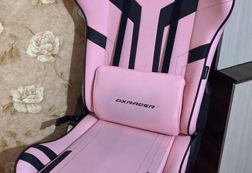 Игровое кресло dxracer в розовом цвете