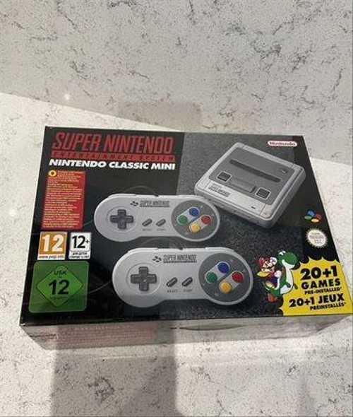 Super Nintendo Entertainment System Classic Mini