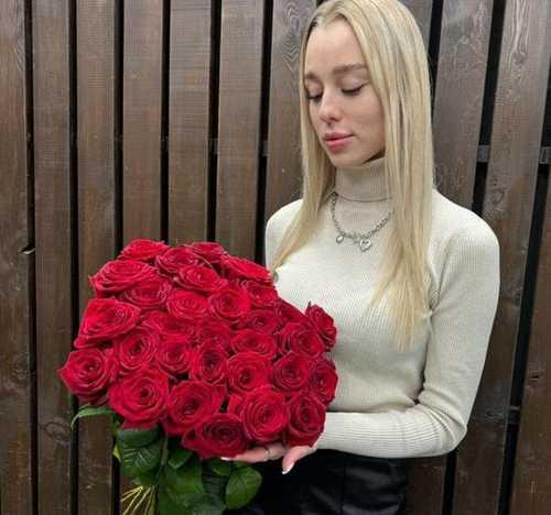 31 красная роза 70 см