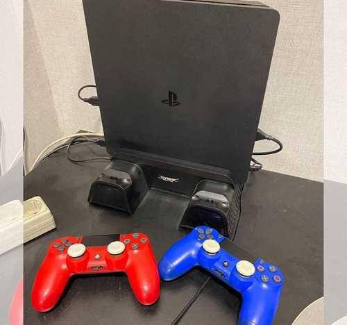 Sony playstation 4 slim
