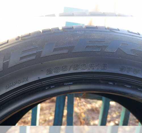 Bontyre BT-228 235/50 R18 97V