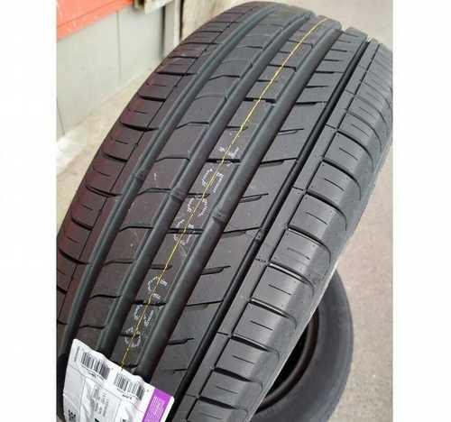 Nexen N'Fera SU1 205/50 R17 89V