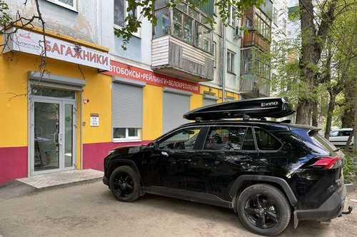 Автобокс Inno New Shadow 16 на Toyota RAV4