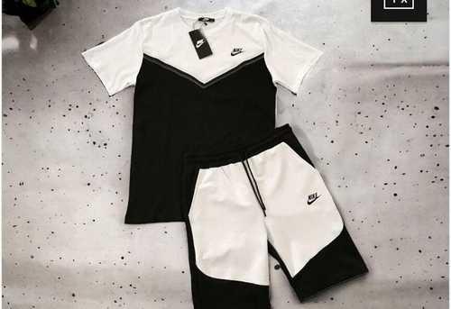 Спортивный костюм Nike Черно-белый